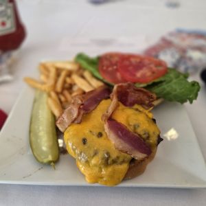 CHARTWELL GOLF & COUNTRY CLUB - Updated June 2025 - 1 Chartwell Dr ...