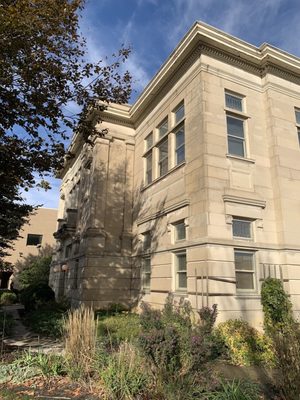 FRANKFORT COMMUNITY PUBLIC LIBRARY - Updated August 2025 - 42 Photos ...