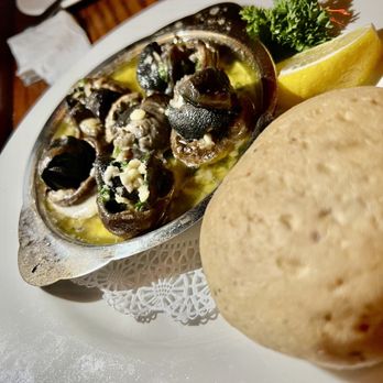 SALT CELLAR - Updated November 2024 - 644 Photos & 974 Reviews - 550 N ...