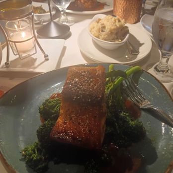 SILVER FOX STEAKHOUSE - Updated August 2025 - 161 Photos & 192 Reviews ...