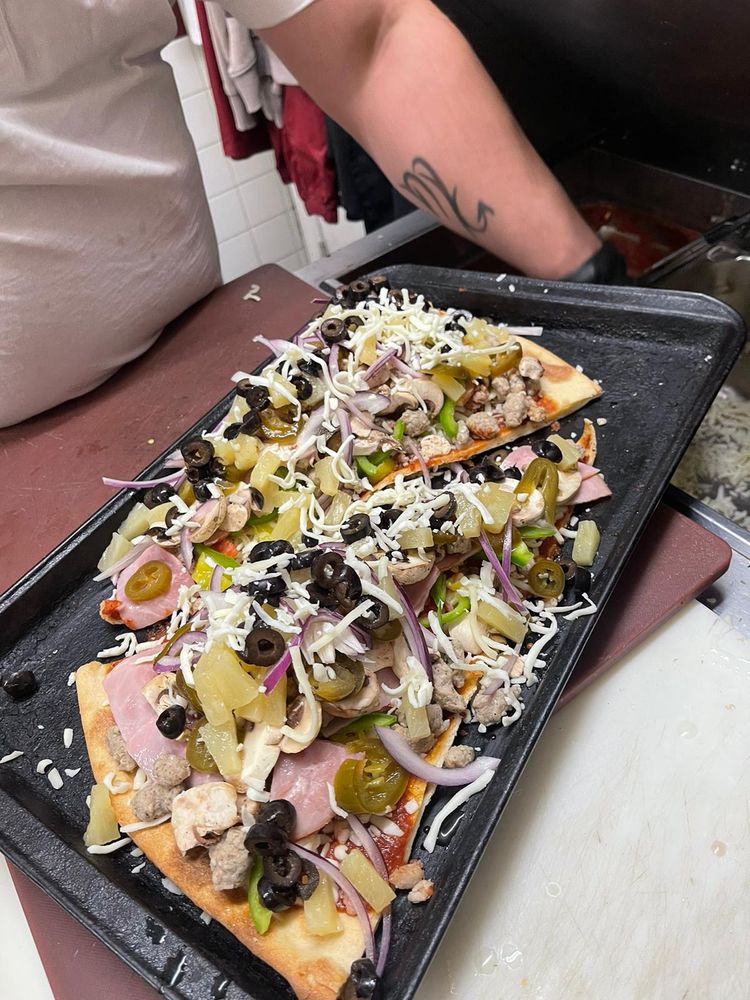 MANHATTAN PIZZA SPACE - Updated March 2025 - 66 Photos & 98 Reviews ...