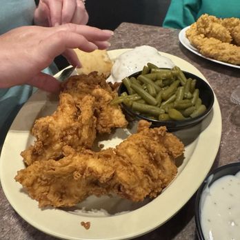 CAFE 75 - Updated July 2025 - 47 Photos & 40 Reviews - 1214 Commercial ...