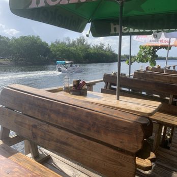 LE TUB - Updated October 2024 - 1910 Photos & 1898 Reviews - 1100 N ...