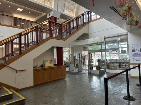 OXNARD PUBLIC LIBRARY - Updated October 2025 - 25 Photos & 25 Reviews ...