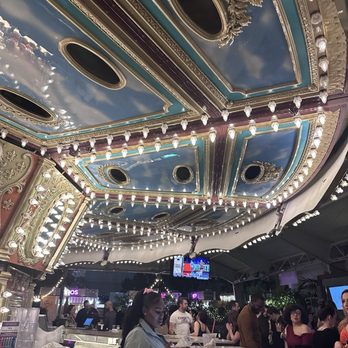 CAROUSEL CLUB - Updated March 2025 - 441 Photos & 133 Reviews - 901 S ...