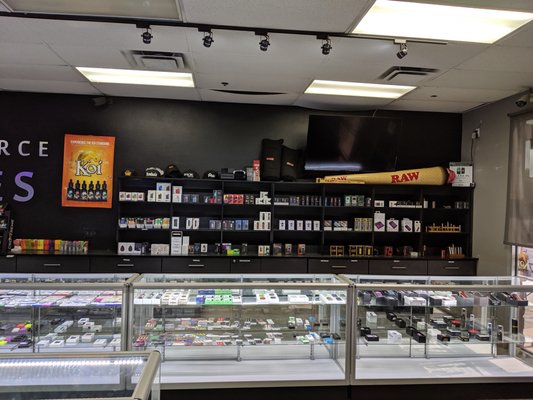 PRO SOURCE VAPES AND SMOKE SHOP - 18 Photos & 55 Reviews - 15223 N 87th ...