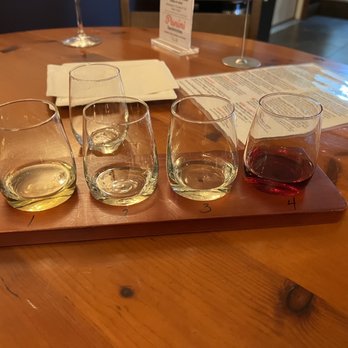 ROSABELLA WINERY - Updated October 2025 - 51 Photos & 24 Reviews - 3951 ...