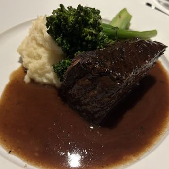 ELLINA - Updated December 2025 - 150 Photos & 270 Reviews - 430 E Hyman ...