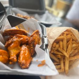 THE COCKY ROOSTER - Updated March 2025 - 97 Photos & 80 Reviews - 12171 ...