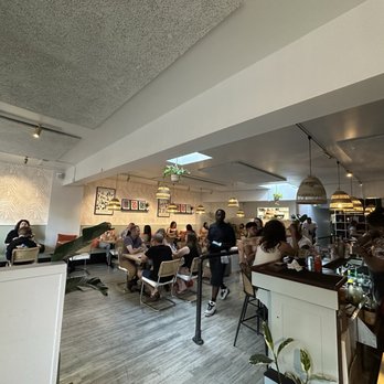 LENOX - Updated March 2025 - 139 Photos & 41 Reviews - 2510 1st Ave ...