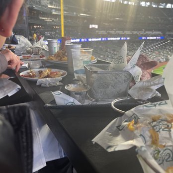 HIT IT HERE CAFE AND BAR - Updated January 2026 - 137 Photos & 86 ...