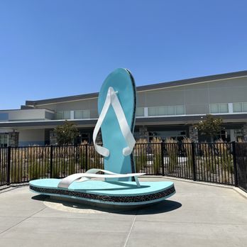 NORTH NATOMAS AQUATICS COMPLEX - Updated October 2025 - 40 Photos & 43 ...