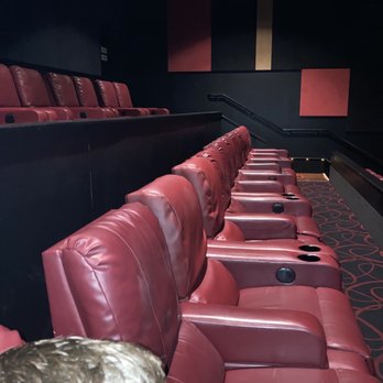 AMC OAKBROOK CENTER 12 - Updated January 2025 - 148 Photos & 136 ...