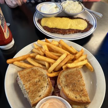 BREVARD DINER - Updated January 2026 - 55 Photos & 74 Reviews - 42 ...