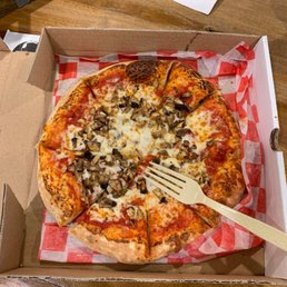 BOZZELLI’S ITALIAN DELI-VERMONT AVE - Updated December 2025 - 287 ...