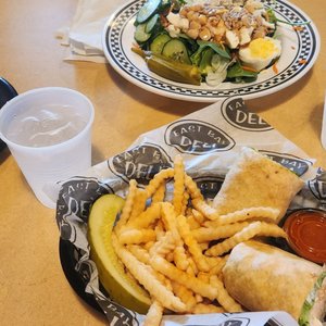 EAST BAY DELI - DORCHESTER - Updated July 2024 - 81 Photos & 88 Reviews ...