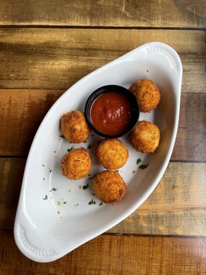 THE WALRUS - 438 Photos & 514 Reviews - 143 E Main St, Columbus, OH ...