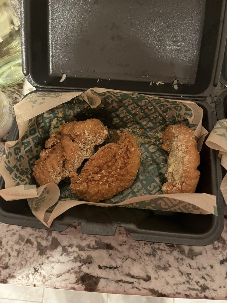 WINGSTOP - Updated April 2024 - 352 Broadway, Saugus, Massachusetts ...