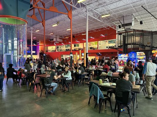 URBAN AIR TRAMPOLINE AND ADVENTURE PARK - Updated December 2024 - 144 ...