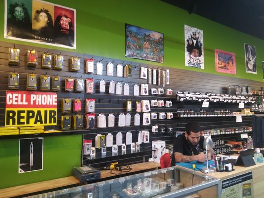 THE CRACK LAB - Updated October 2024 - 9903 S Hwy 6, Sugar Land, Texas ...