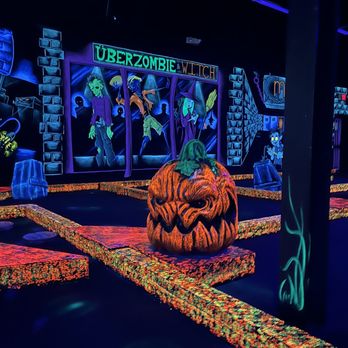 MONSTER MINI GOLF - Updated July 2024 - 119 Photos & 89 Reviews - 49 E ...