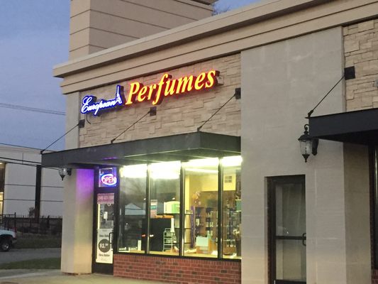 EUROPEAN PERFUMES - 27 Photos & 13 Reviews - 25100 Southfield Rd ...