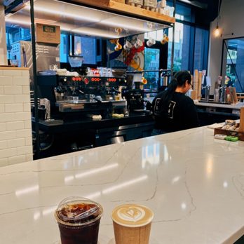 HUCKLEBERRY ROASTERS - Updated August 2024 - 162 Photos & 127 Reviews ...