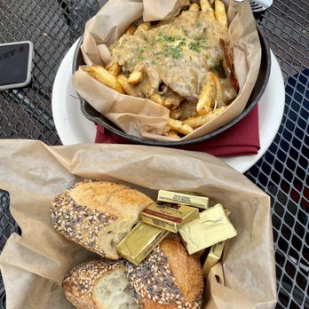 LEUNIG’S BISTRO - 698 Photos & 799 Reviews - 115 Church St, Burlington ...