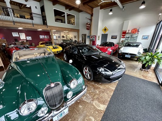 SPORTS CAR SHOP - Updated December 2025 - 17 Photos & 10 Reviews - 288 ...