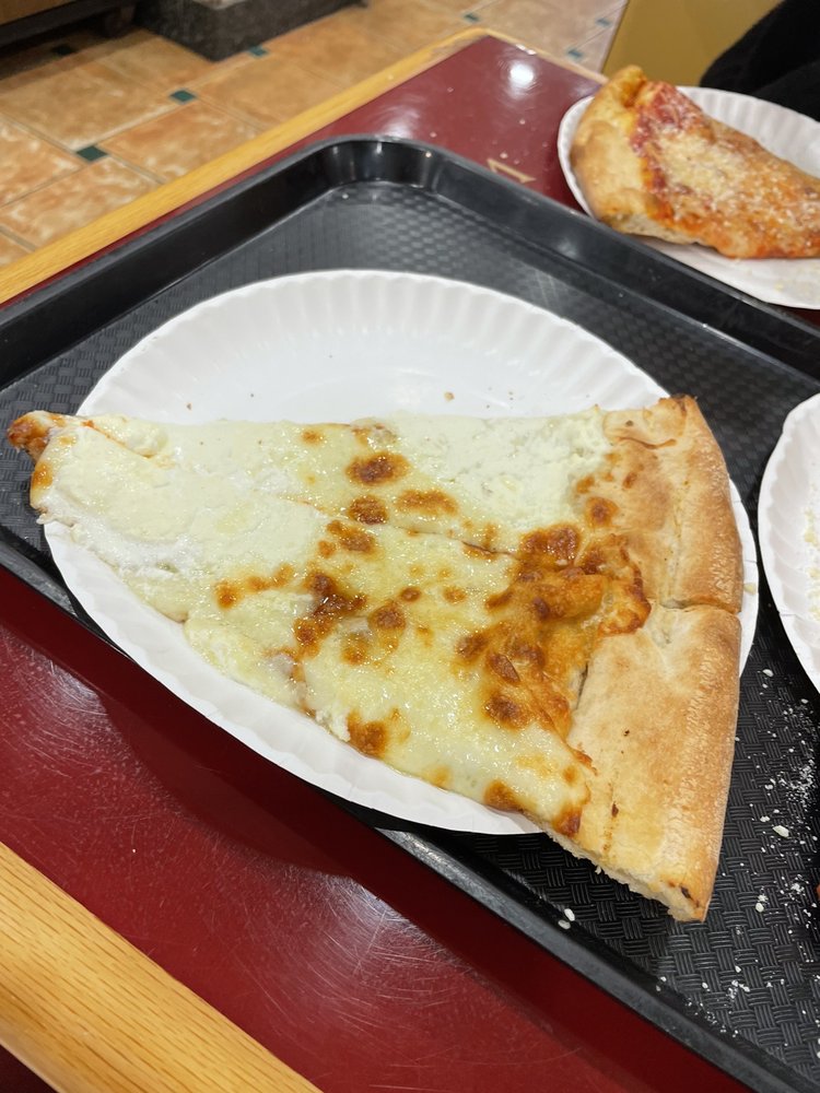 VILLA MONTE PIZZERIA & RESTAURANT - 97 Photos & 185 Reviews - 2811 ...