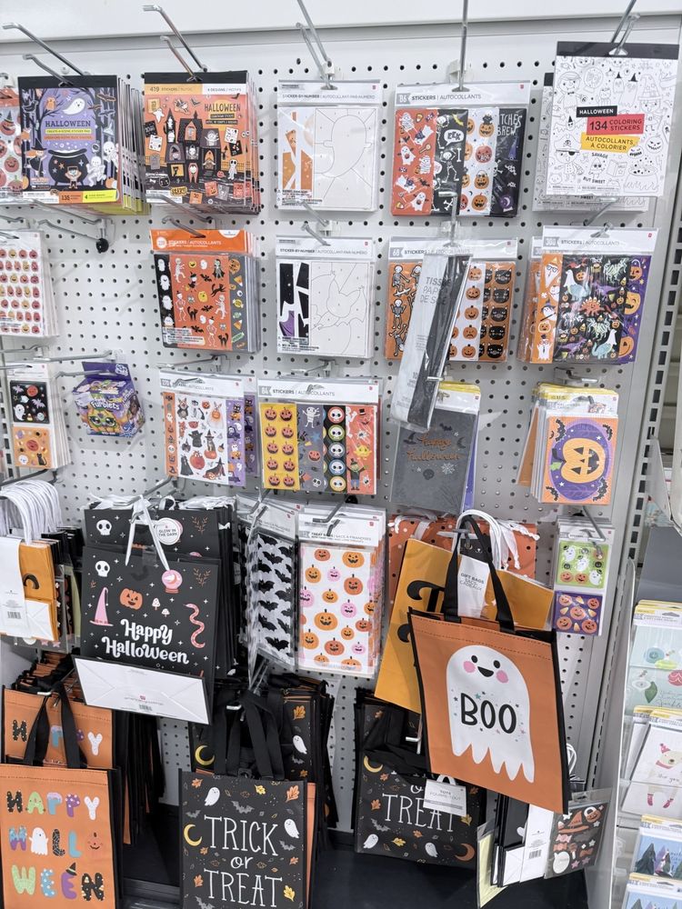 TARGET - Updated December 2025 - 293 Photos & 206 Reviews - 200 W ...