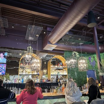 THE CAGE IN HUNTINGDON VALLEY - Updated April 2025 - 168 Photos & 54 ...