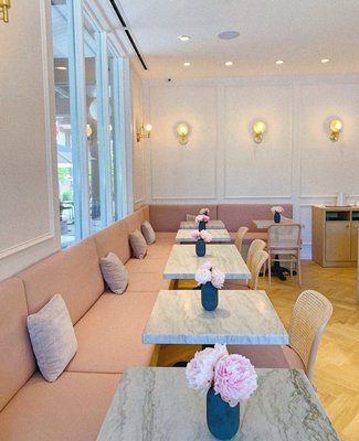 MERCI MONTECITO - 35 Photos & 43 Reviews - 1028 Coast Village Rd ...