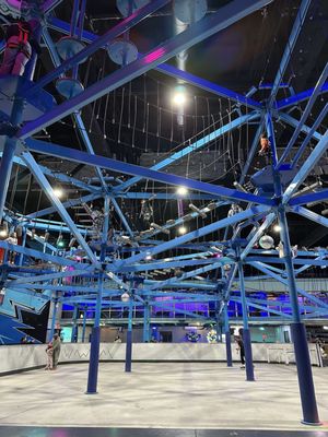 AREA 53 - Updated December 2025 - 70 Photos & 79 Reviews - 53 Bridge St ...