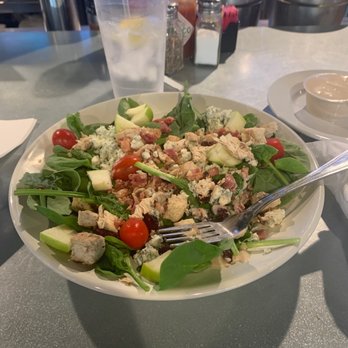 BREWERS RESTAURANT & SPORTS BAR - Updated November 2024 - 64 Photos ...