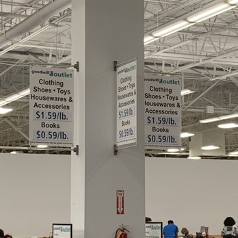GOODWILL OUTLET - Updated December 2025 - 25 Photos & 21 Reviews - 2675 ...