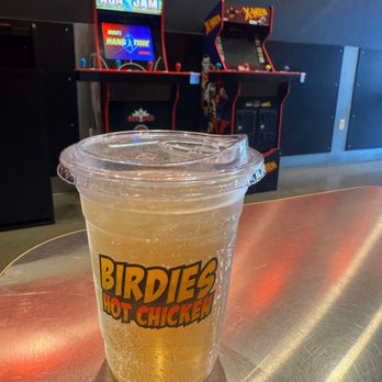 BIRDIES HOT CHICKEN - Updated December 2025 - 54 Photos & 49 Reviews ...