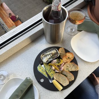 LONELY SIREN - Updated August 2025 - 178 Photos & 70 Reviews - 1501 ...