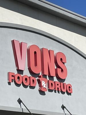 VONS - Updated October 2025 - 177 Photos & 80 Reviews - 38995 Sky ...
