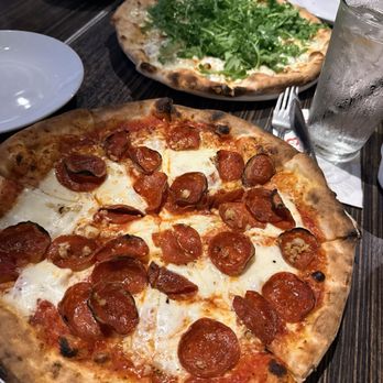 BOLLO WOODFIRED PIZZA - Updated October 2025 - 1111 Photos & 1087 ...