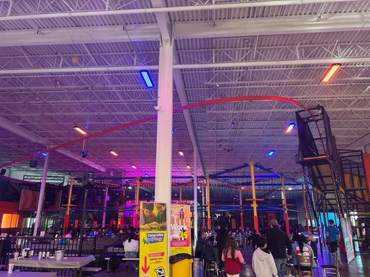 URBAN AIR TRAMPOLINE AND ADVENTURE PARK - Updated July 2024 - 24 Photos ...