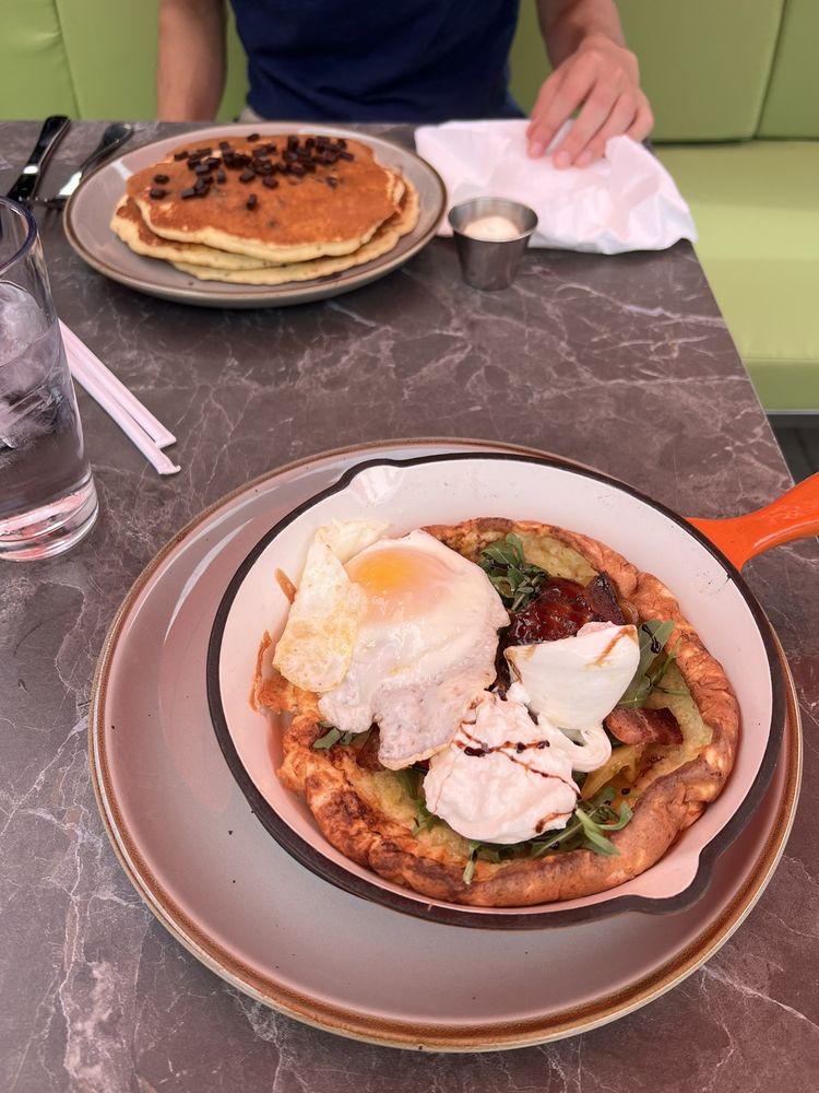 THE EARLY OWL - 451 W Western Ave, Muskegon, Michigan - Breakfast ...