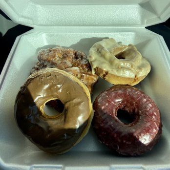OMG DONUTS - Updated August 2025 - 47 Photos & 38 Reviews - 3449 ...