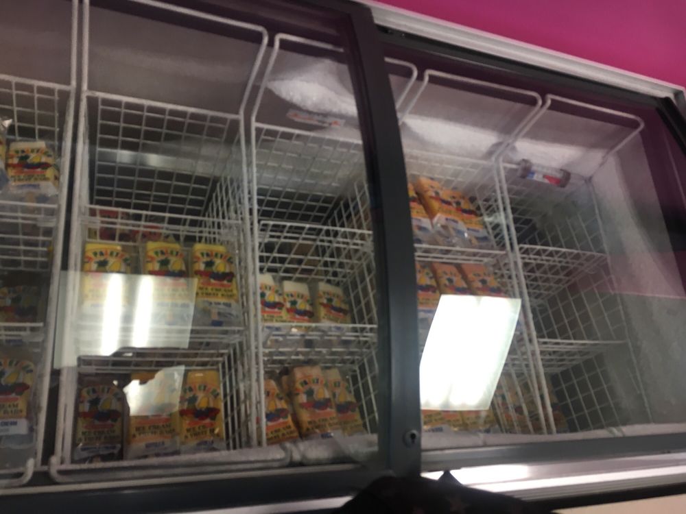 LA PALETERA - 315 Calle Del Norte, Laredo, Texas - Desserts ...