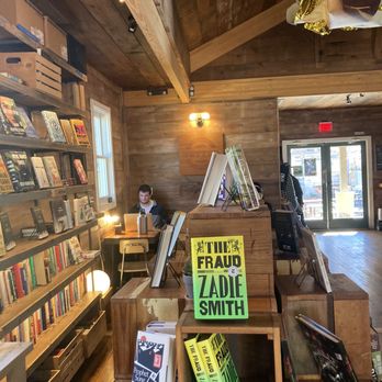 THE WILD DETECTIVES - Updated May 2024 - 599 Photos & 493 Reviews - 314 ...