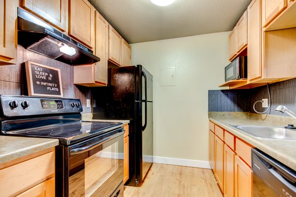 INFINITY FLATS - Updated August 2024 - 14 Photos & 24 Reviews - 1250 S ...