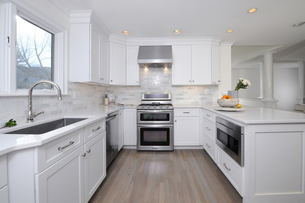 THE ROBIN KENCEL TEAM AT COMPASS - Contact Agent - 20 Photos - 200 ...