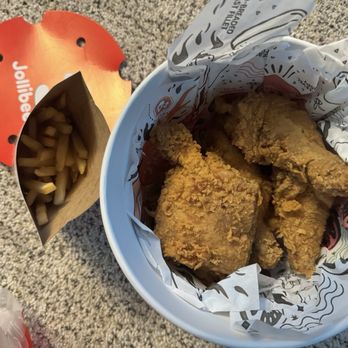JOLLIBEE - Updated December 2024 - 146 Photos & 111 Reviews - 44945 ...