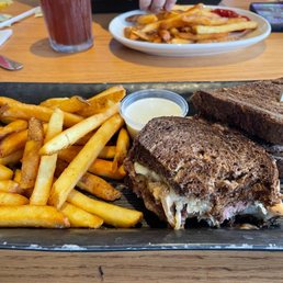 RAM RESTAURANT & BREWERY - Updated December 2025 - 409 Photos & 708 ...