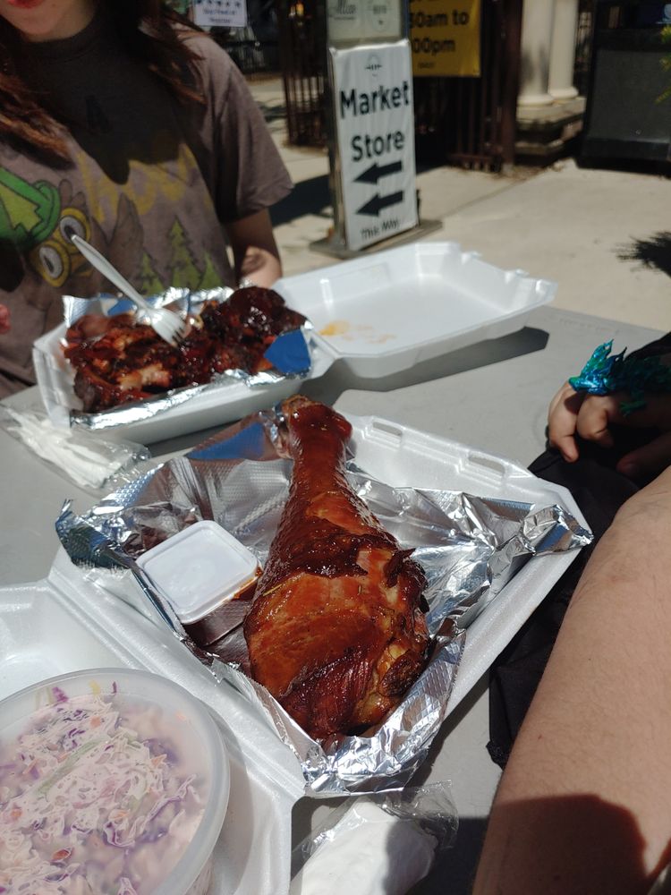 MESSY FINGERS BBQ TRUCK - Updated July 2025 - 9025 Overholser Dr, Yukon ...